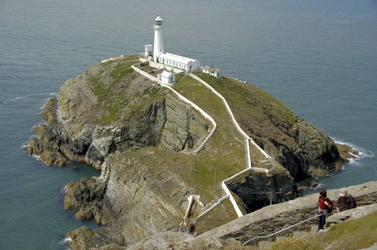 The Lighthouses - Lighthouses of Wales
