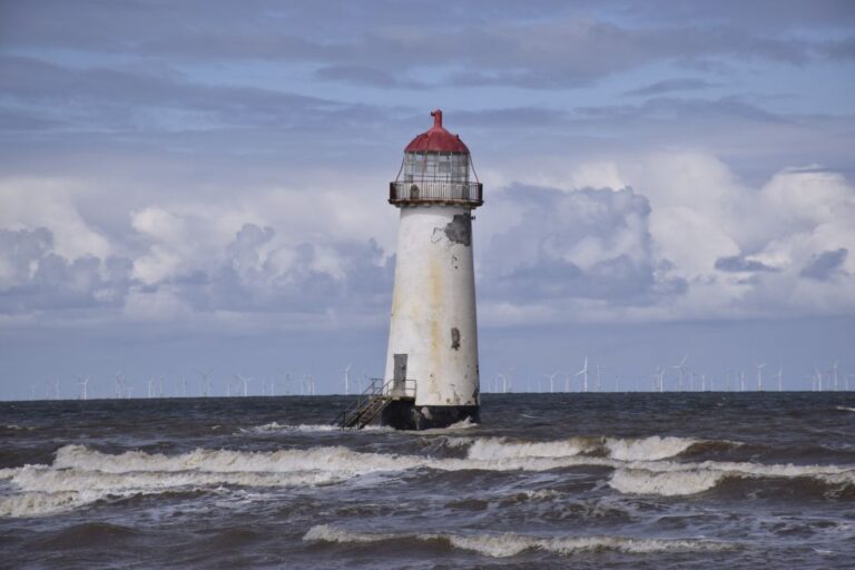 The Lighthouses - Lighthouses of Wales
