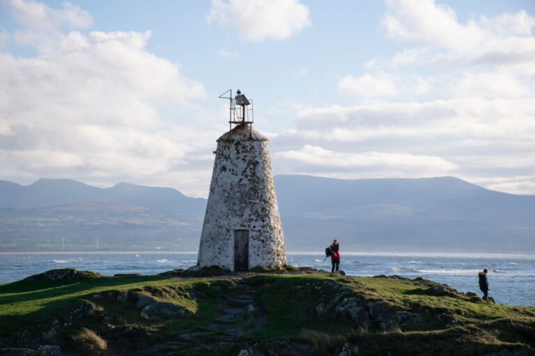The Lighthouses - Lighthouses of Wales
